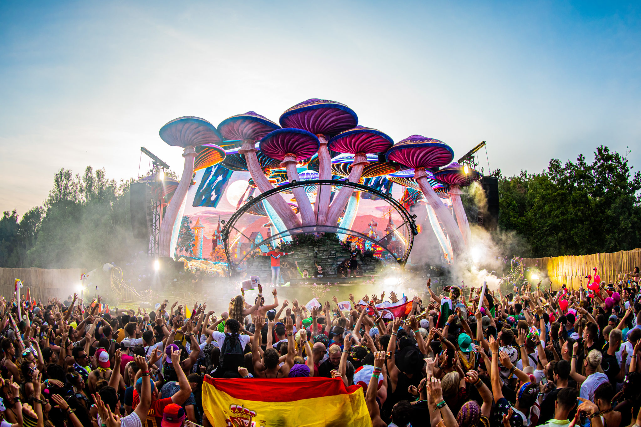 Tomorrowland Around The World - The Reflection of Love Chapter One ...