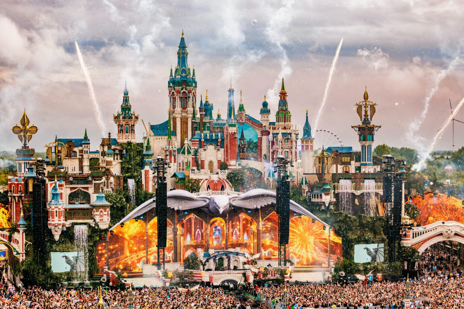 Tomorrowland - Es gibt neue Stagedesigns - Eine Übersicht für euch ...