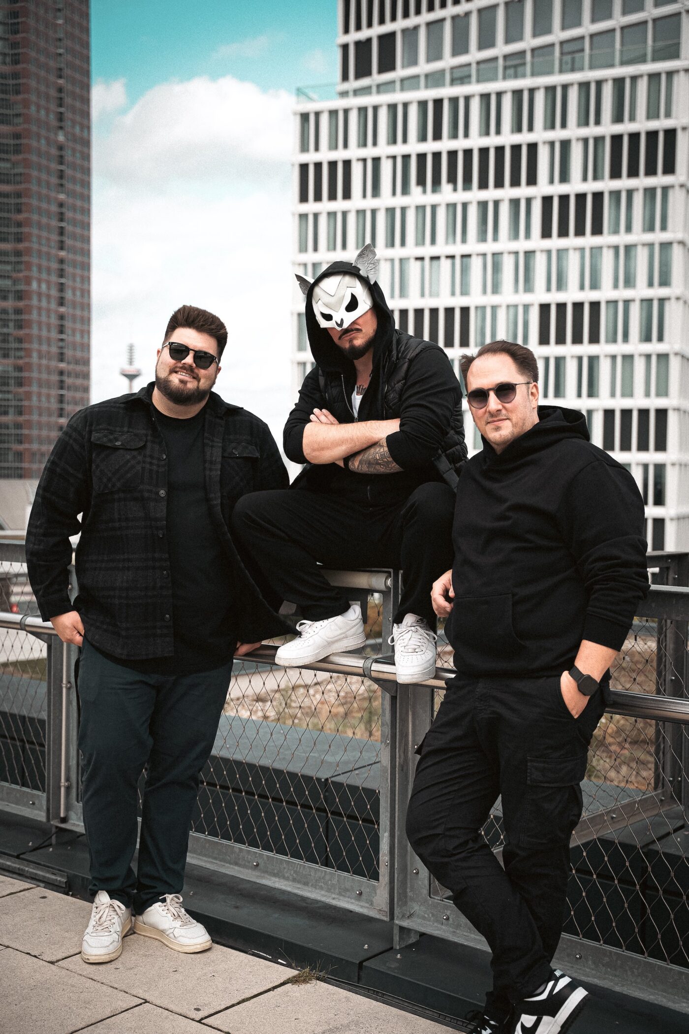 BIG TIM X Freischwimmer X Lynk releasen neue gemeinsame Single „OHNE ...